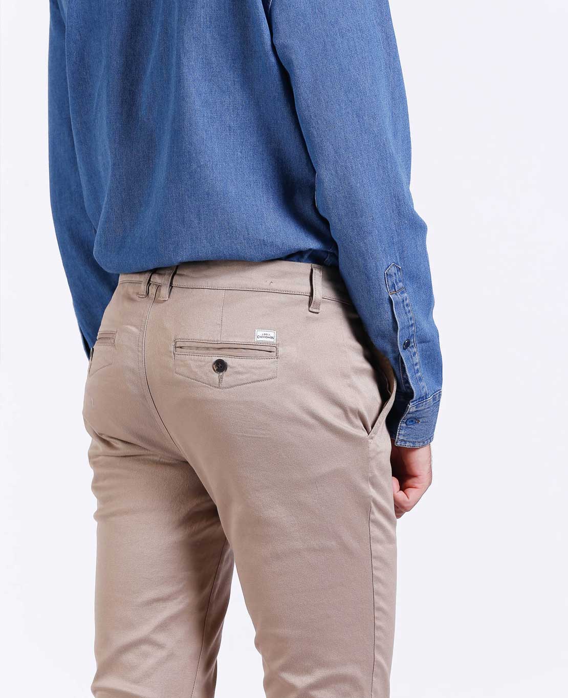 Pantalón Slim Fit Chevignon 6308001 | Hombre - Banda Shop